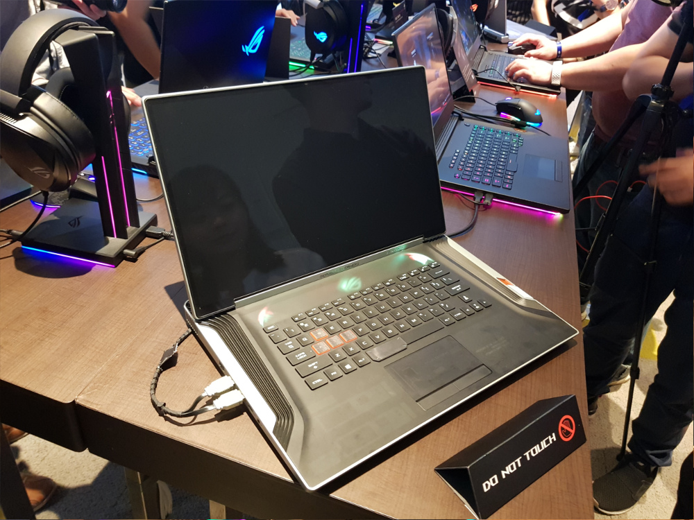 ROG unveils an INSANE 240Hz portable gaming monitor, and many more - UnGeek